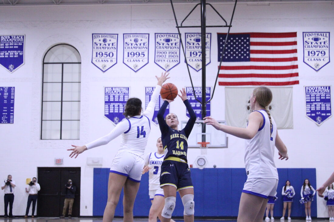 No. 2 Broncos drop thriller to No. 1 Ishpeming | News, Sports, Jobs ...